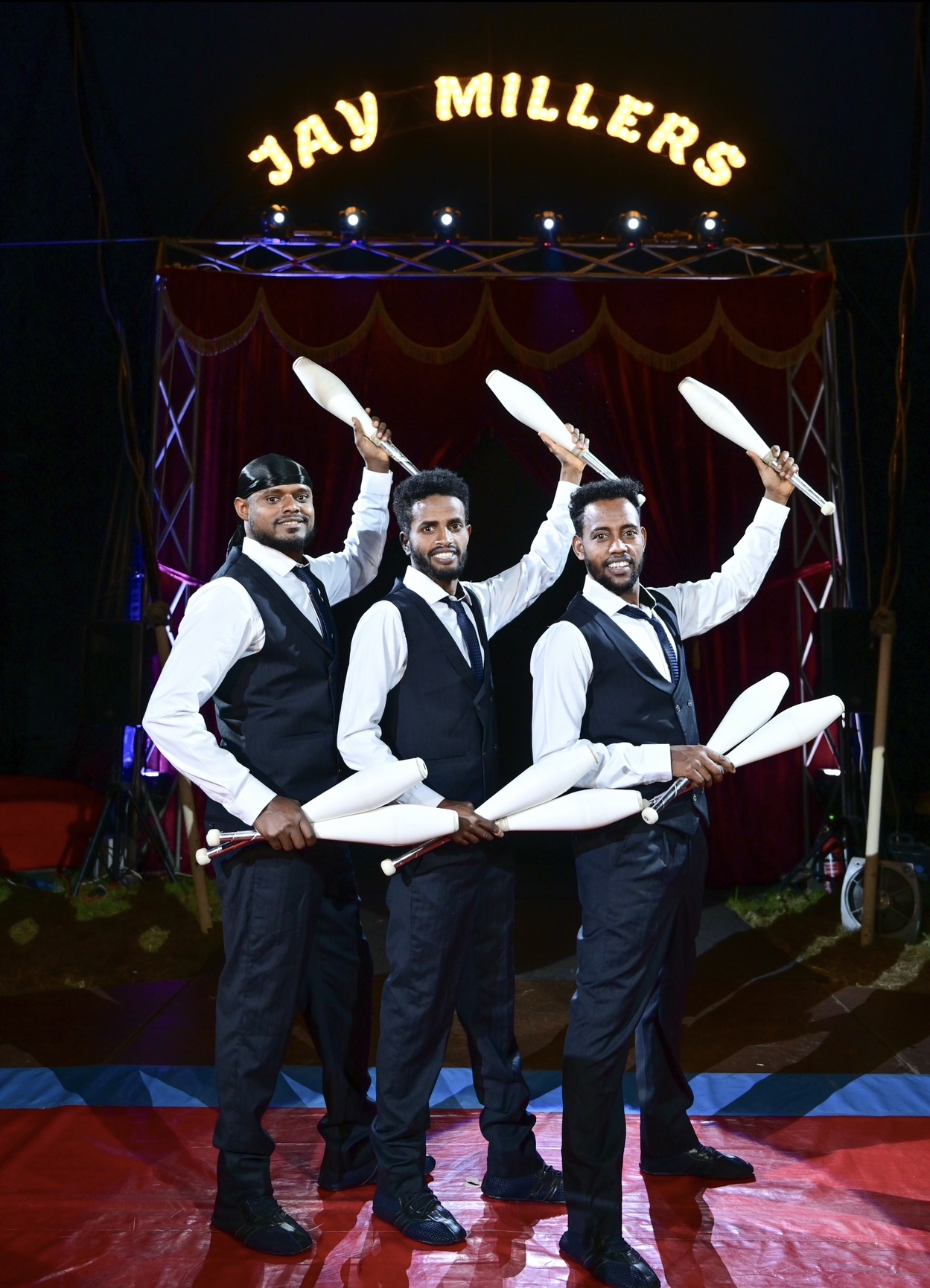 Yeeha Brothers - Jay Miller's Circus